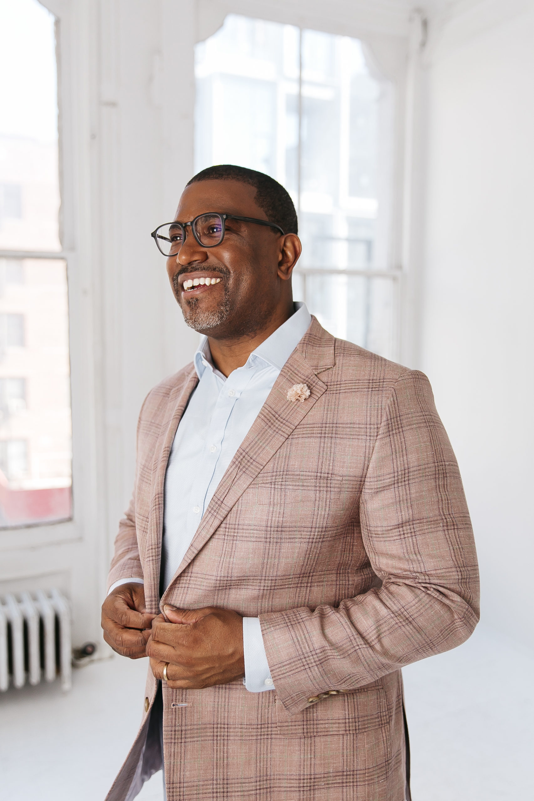 Contact – ROMAINE BOSTICK